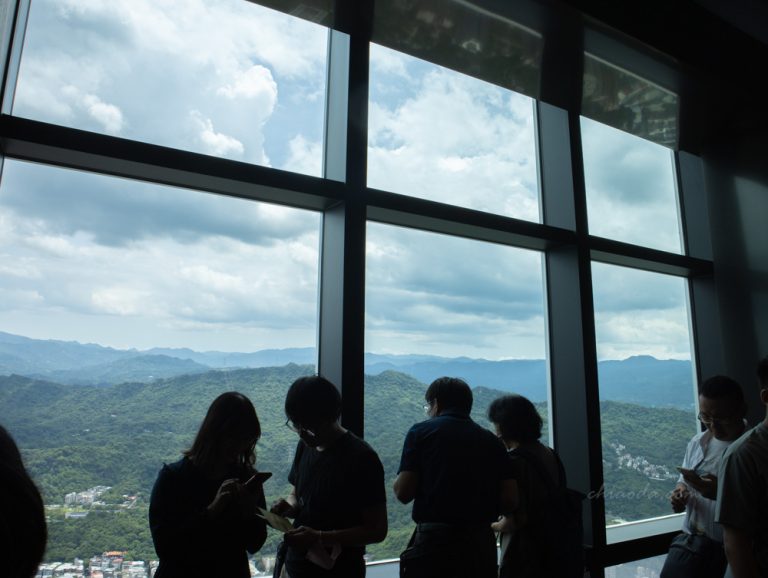 饗AJOY｜全台最高最貴BUFFET值得嗎？台北101 86樓饗ajoy怎麼訂位？ - 貪吃巧達