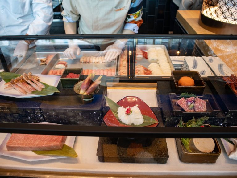 饗AJOY｜全台最高最貴BUFFET值得嗎？台北101 86樓饗ajoy怎麼訂位？ - 貪吃巧達